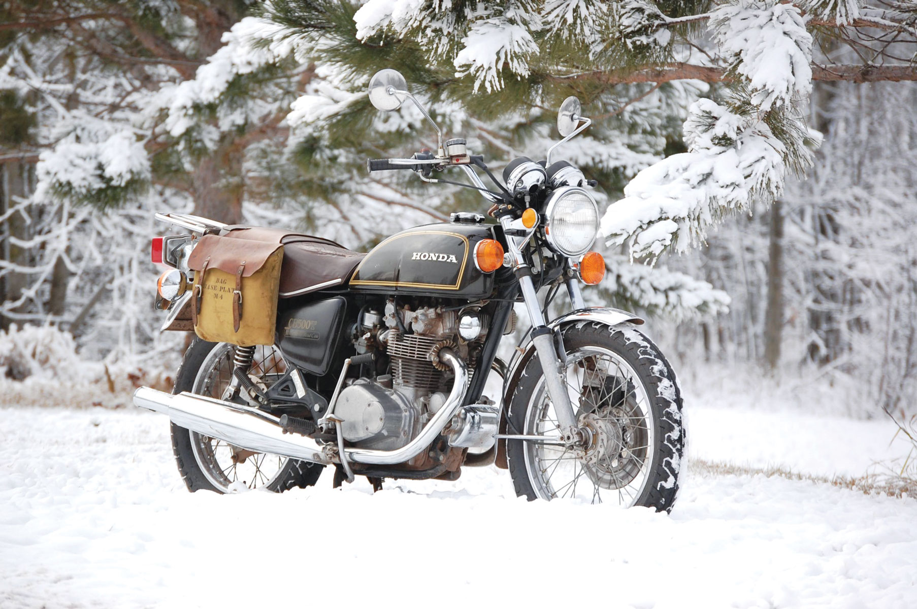 Trendsetters, Old Friends, and More - Motorcycle Classics